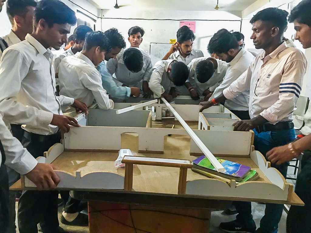 Home - KDM Private ITI